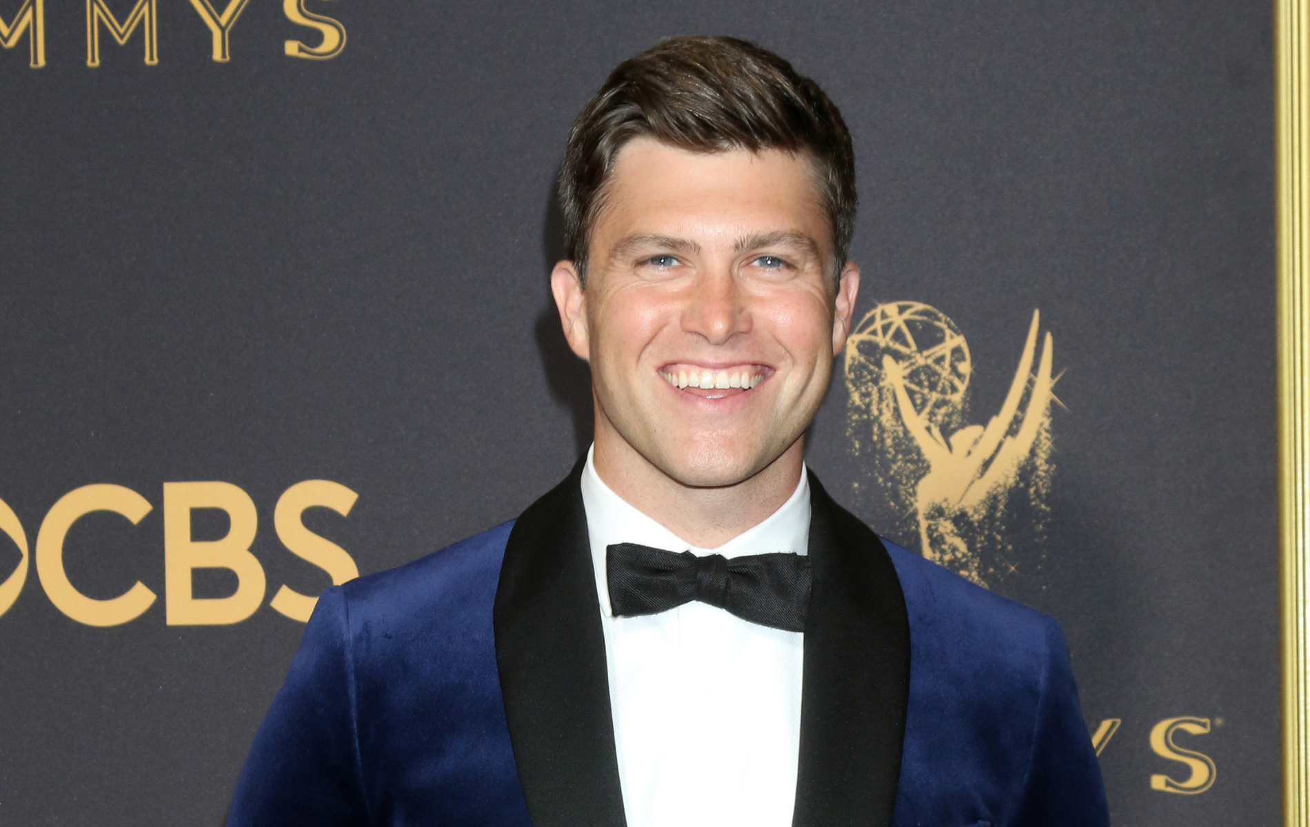 Colin Jost Goes Bald and Wins Big Laughs in Wild SNL Finale Moment ...